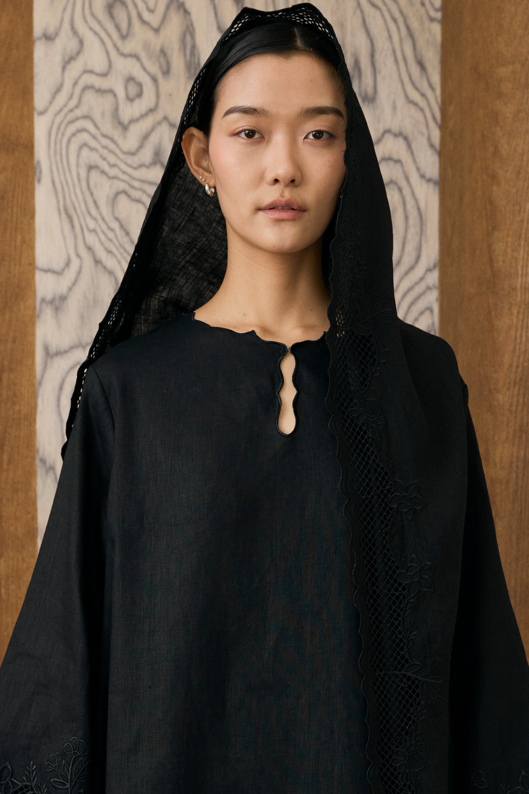 Khalisa Linen Long Head Piece in Noir – Whimsigirl